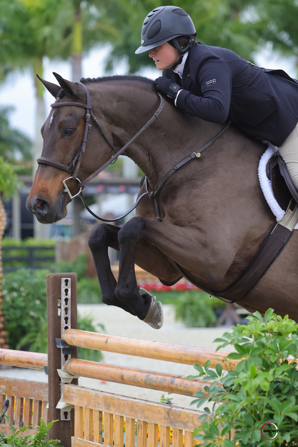 Molly Ashe Cawley & Loukas De La Noue Lead the Way in the $25,000 ...